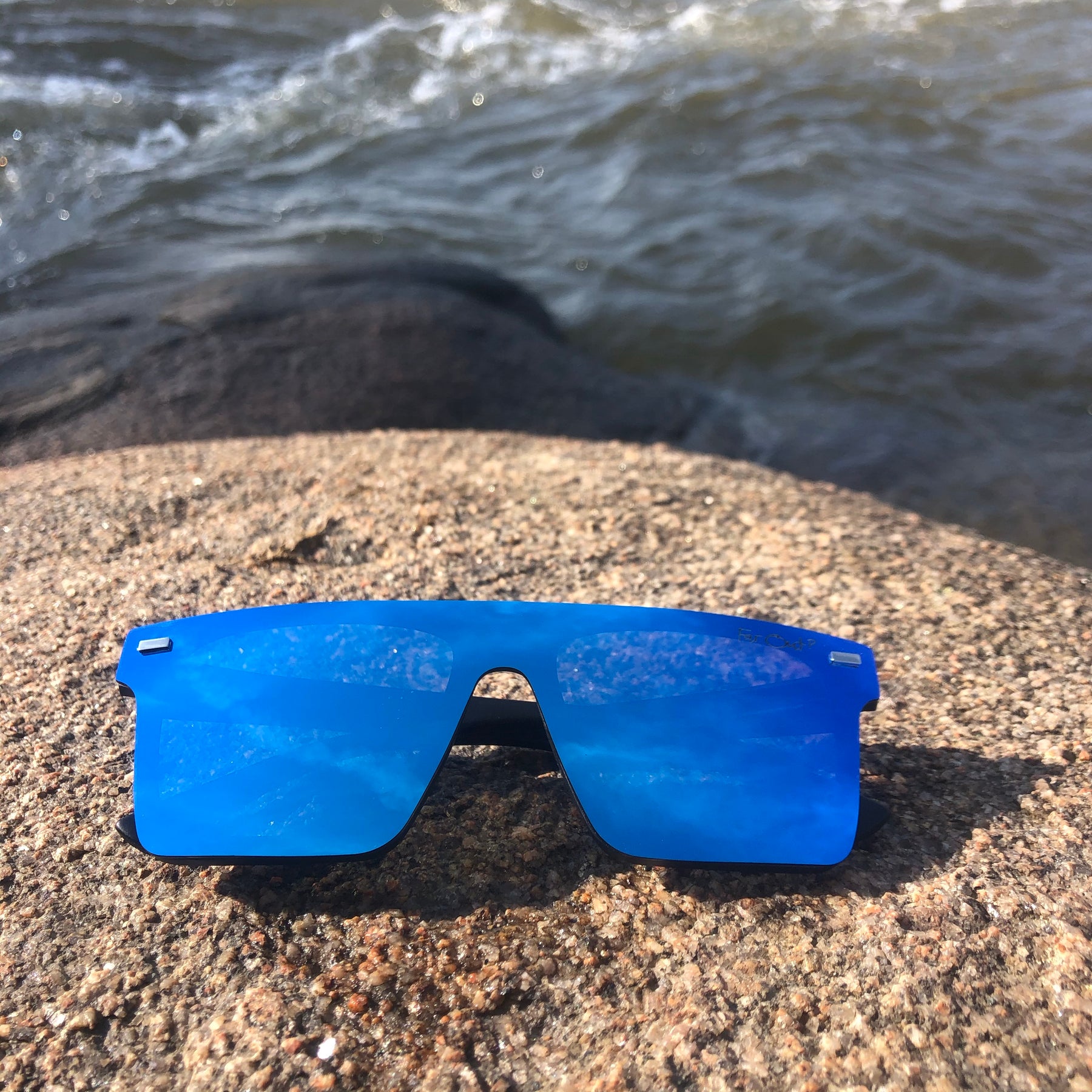 Black Polarized Stunner Shades Blue Lens – Far Out Sunglasses